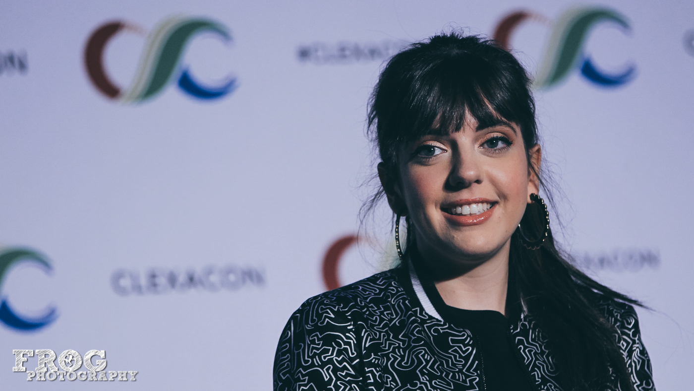 ClexaCon: Interview with One Day At A Time’s Isabella Gomez & Sheridan ...
