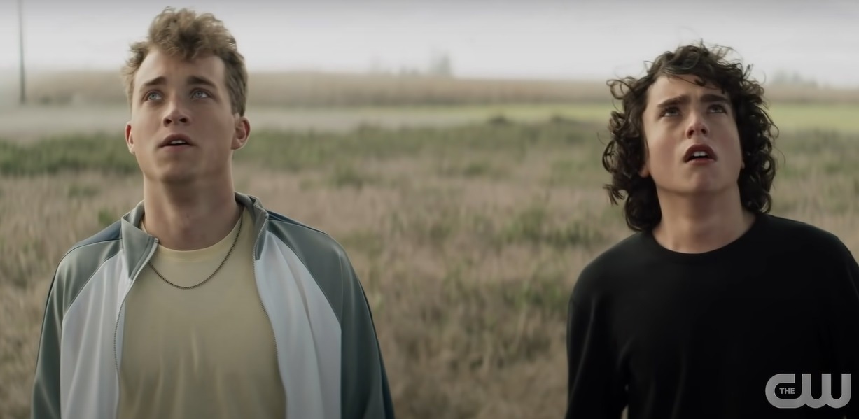 Jon Kent Came Out as Bisexual & “Superman & Lois” Actor Jordan Elsass ...