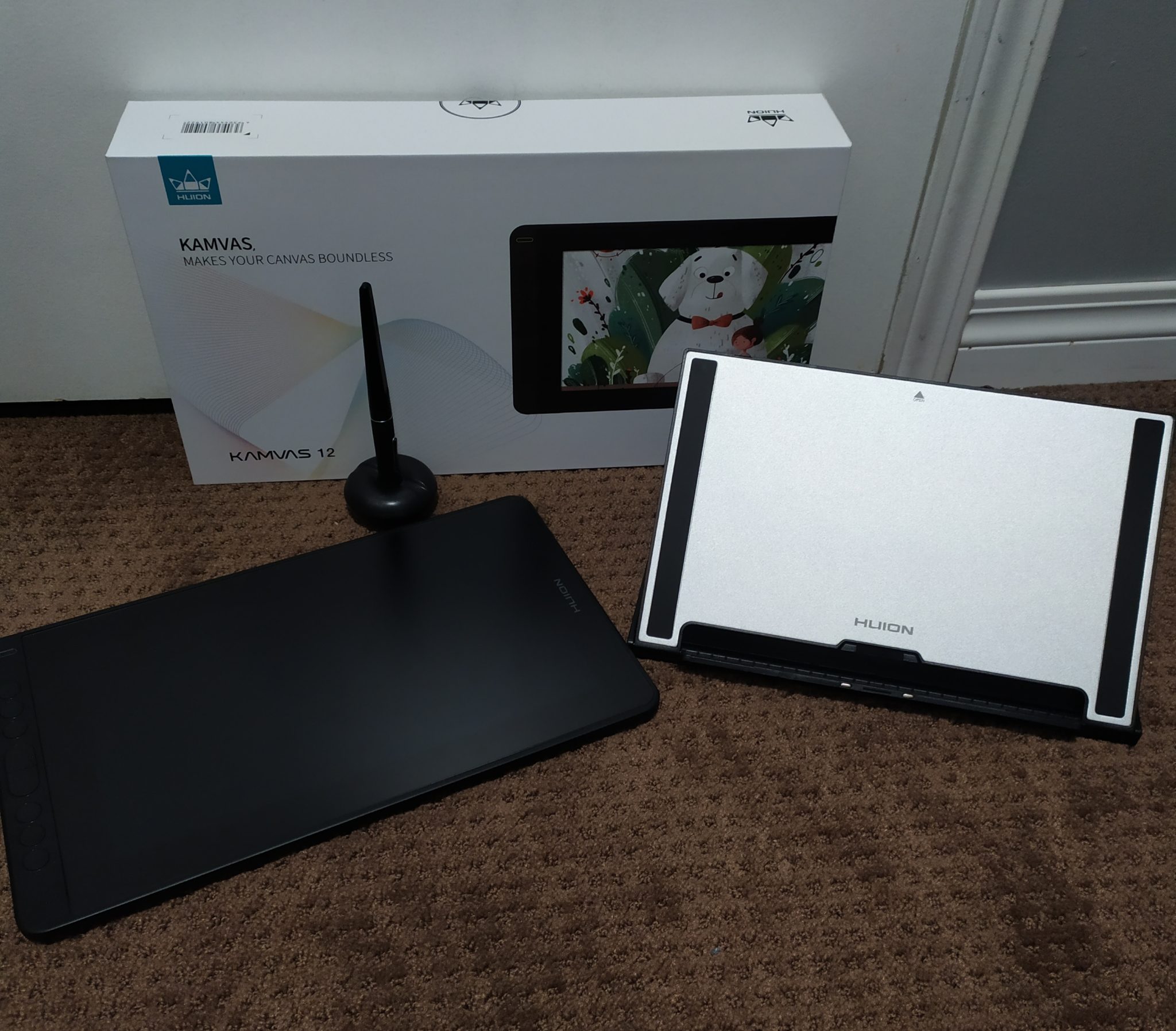 Huion “Kamvas 12” Creative Pen Display – Review – The Geekiary